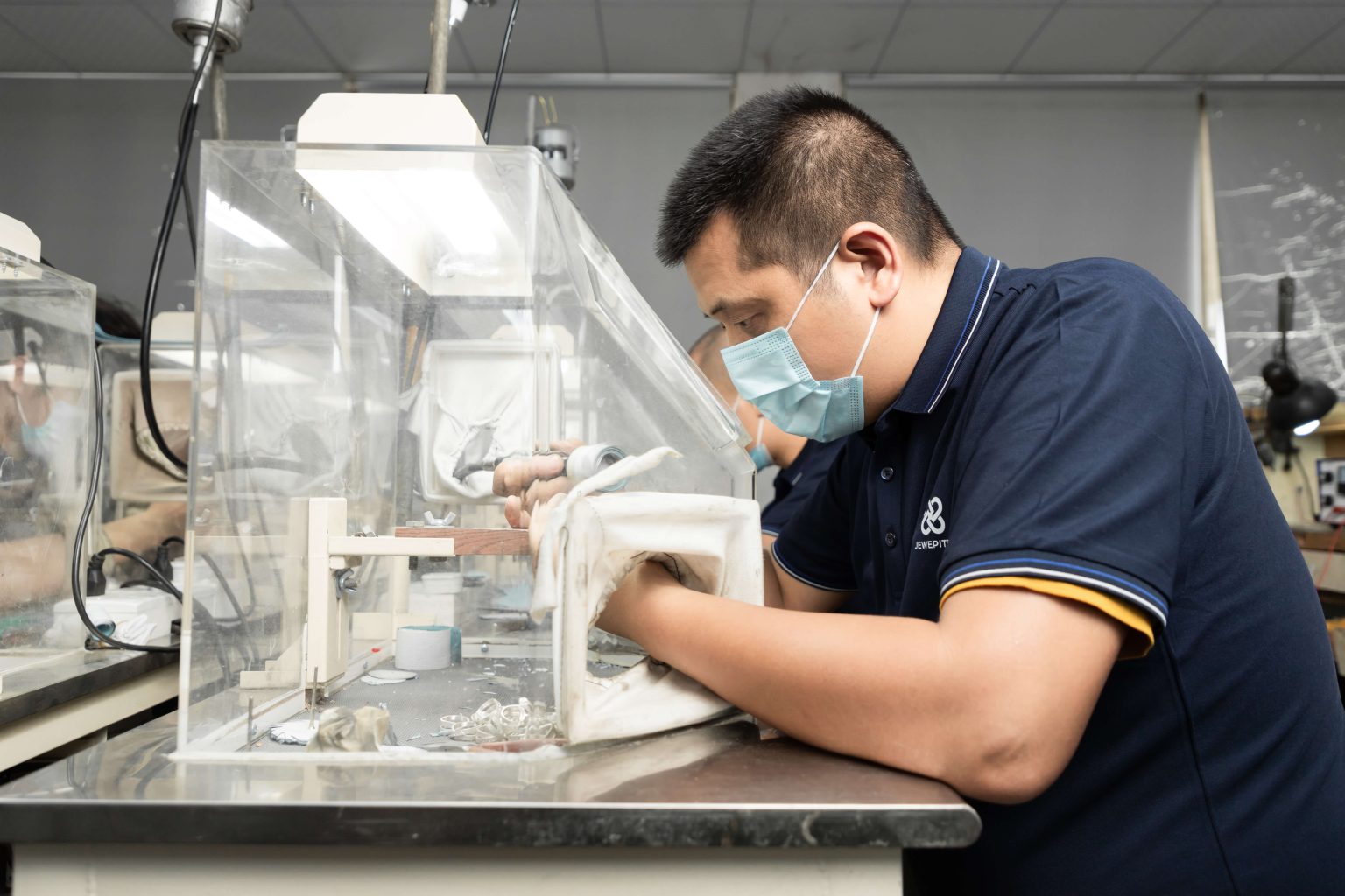 How to Make Your Jewelry Shine with Rose Gold Plating - Jewepiter