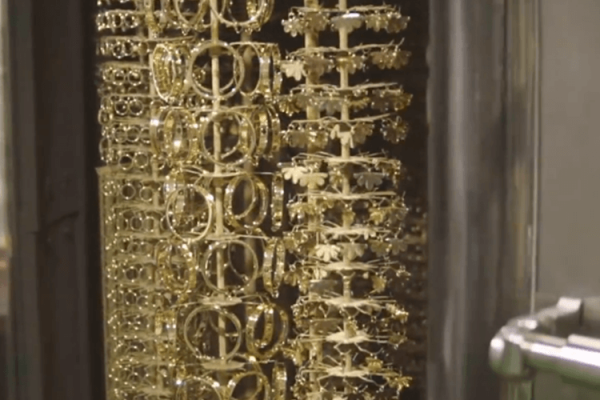 PVD Plating vs Electroplating - Jewepiter