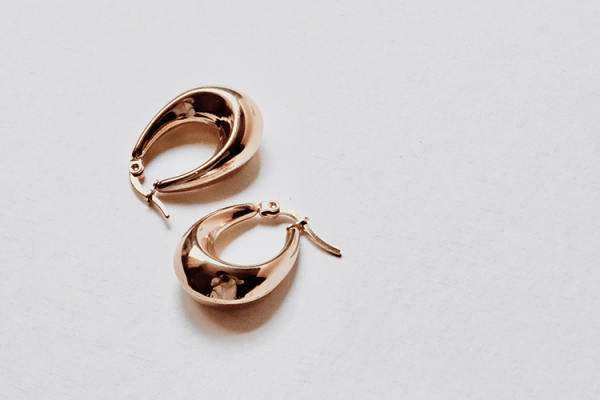 The Basics of Earrings: Structure and Components - Jewepiter